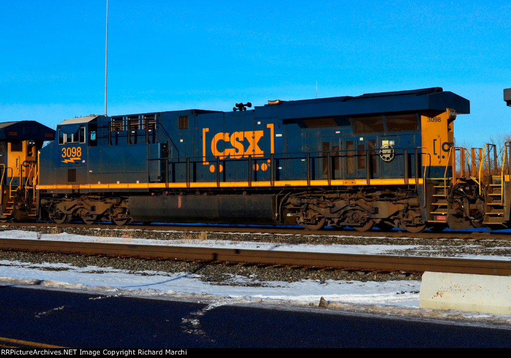 CSX 3098